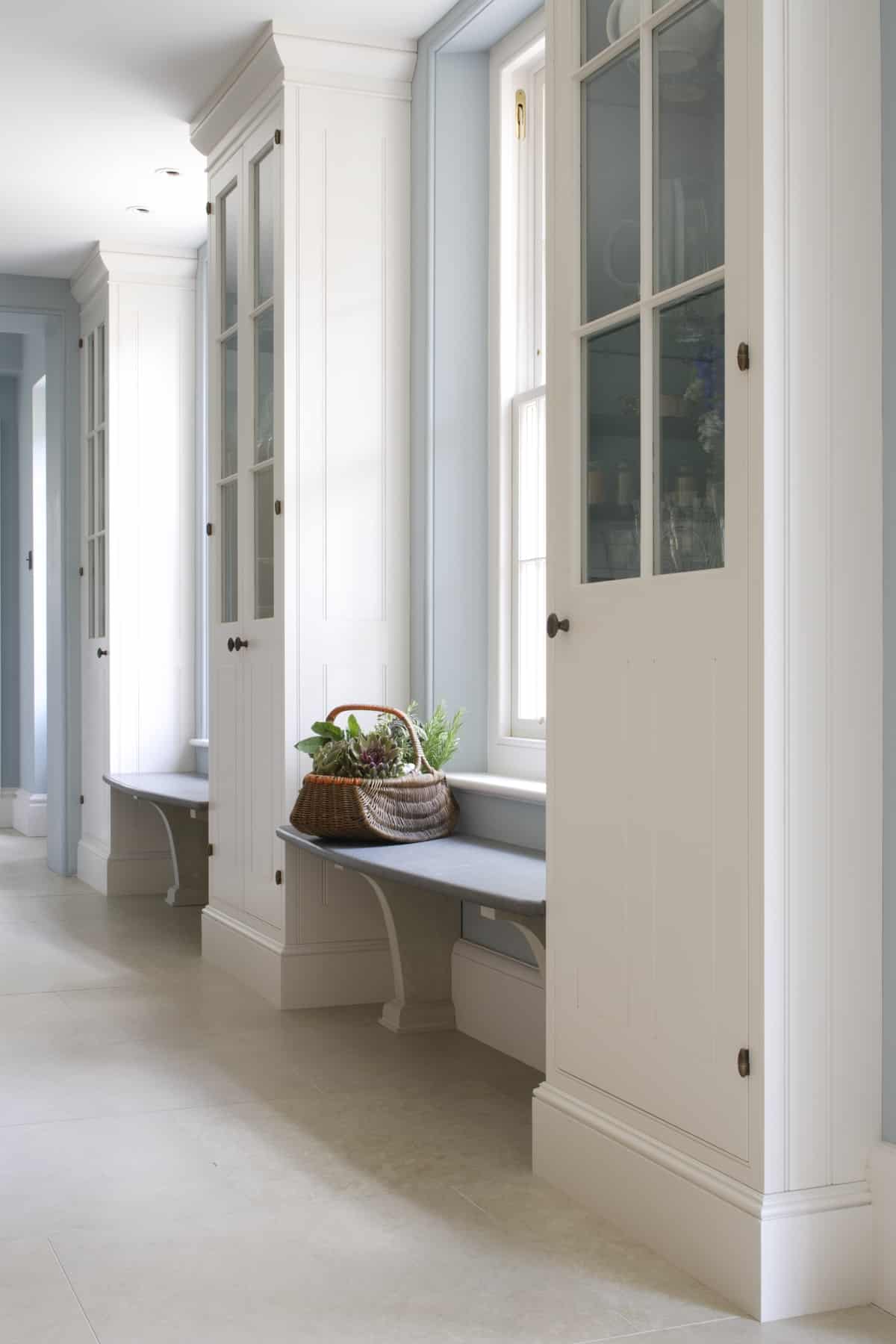Beautiful Edwardian Style Kitchen by Artichoke